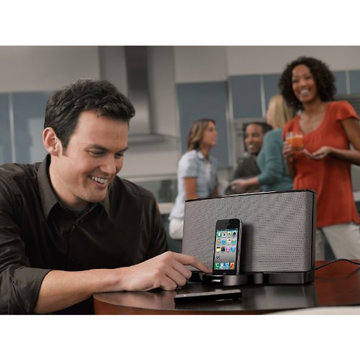 Bose SoundDock Series II 30-Pin iPod/iPhone Speaker Dock (Black)