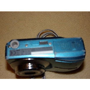 Kodak Easyshare C813 8.2 MP Digital Camera with 3xOptical Zoom - blue