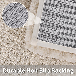 Yimobra Bath Rugs Plush Bath Mat, Soft Comfortable, Extra Thick Fluffy Shower Rug, Super Water Absorbent, Machine Washable Non Slip Shaggy Mats for Tub (31.5 x 19.8 Inches, Beige)