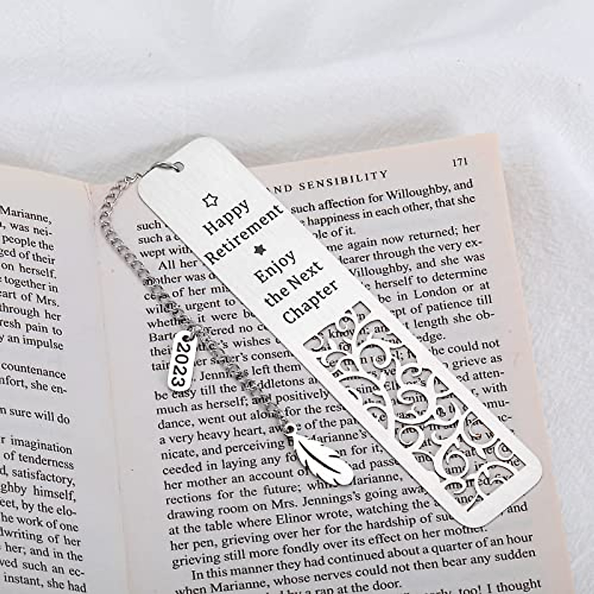 Retirement Gifts for Women Men 2023 Christmas Bookmark Gifts for Coworker Nurses Doctors Dad Mom Happy Retirement Appreciation Gift for Retired Teacher Boss Employee Leaving Going Away Gift for Friend