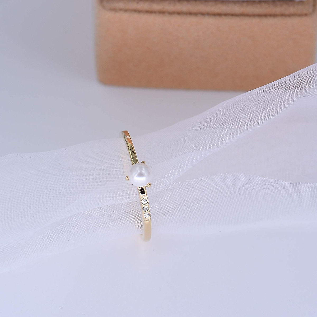 BLOSSOM & HUE Mini Pearl Ring [ CZ Accent ] - 18K Gold Vermeil - Size 7 - Minimalist Band