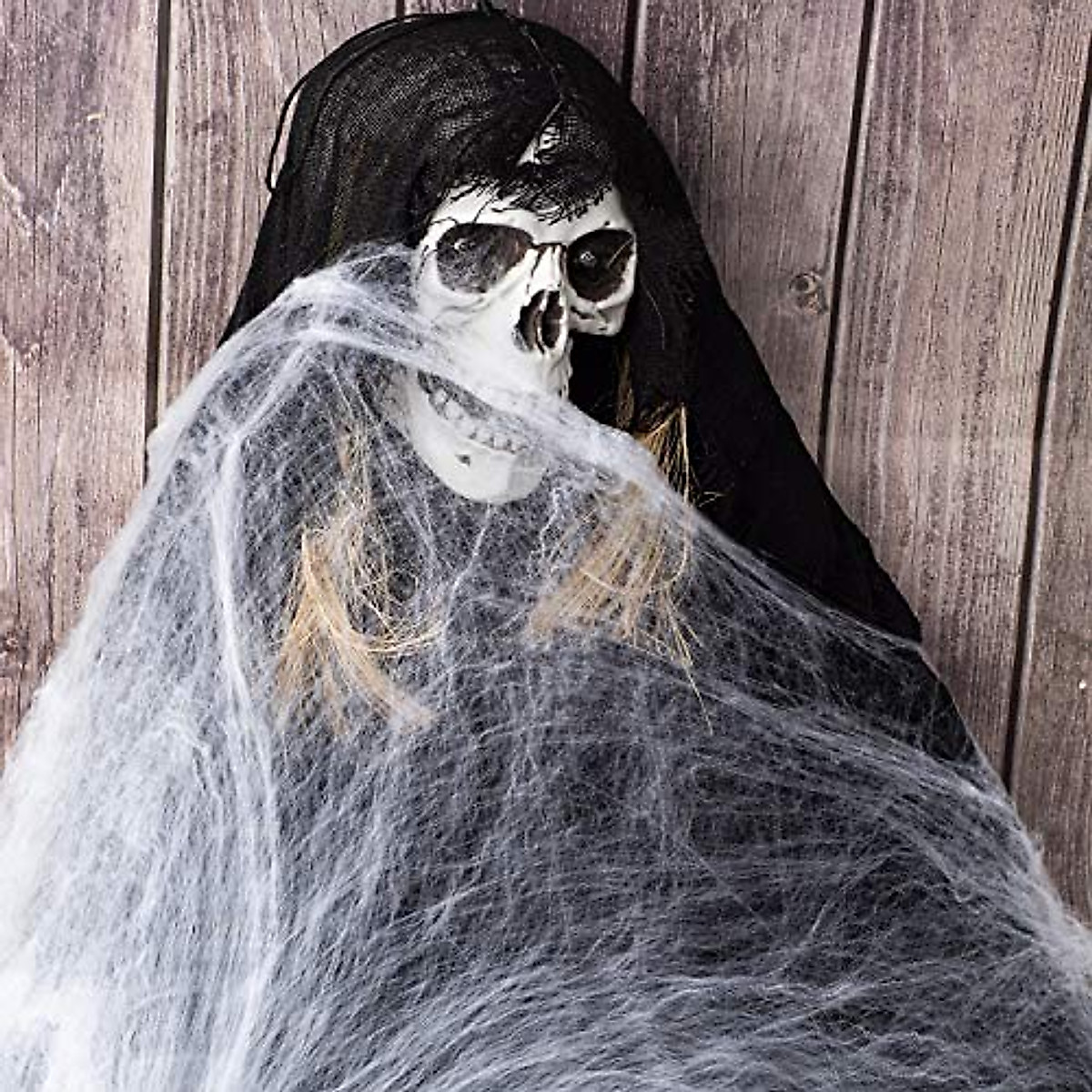 DearHouse 1100 sqft Halloween Stretch Spider Webs Indoor & Outdoor Spooky Spider Webbing with 60 Fake Spiders for Halloween Decorations