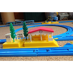 Pla-rail Start building pla-rail! Basic rail set.