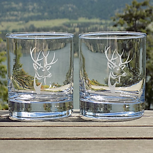 Deer Hunting Accessories for Men, Scotch Glasses Set, Bourbon Glasses, Whiskey Glasses for Women
