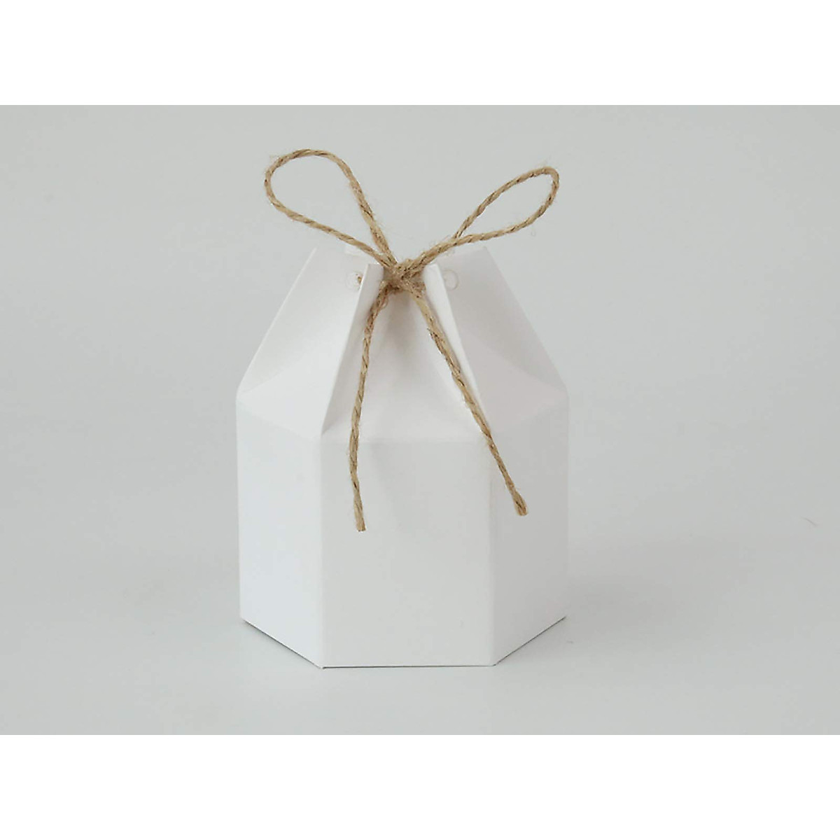 50Pack Paper Gift Boxes Lantern Hexagon Kraft Paper Package Box with Twine Candy Chocolate Gift Packing Wrap for Wedding Party Christmas White