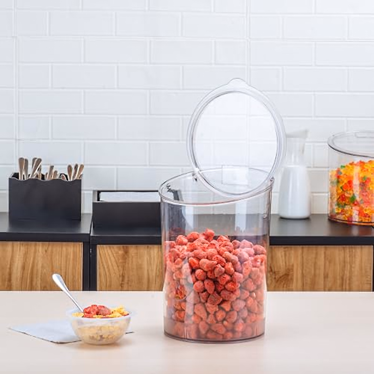 Restaurantware Met Lux 4 Gallon Food Storage Container, 1 Airtight Treat Box - With Scoop, Shatterproof, Clear Plastic Cereal Container With Hinged Lid, For Kitchen Or Pantry Organization