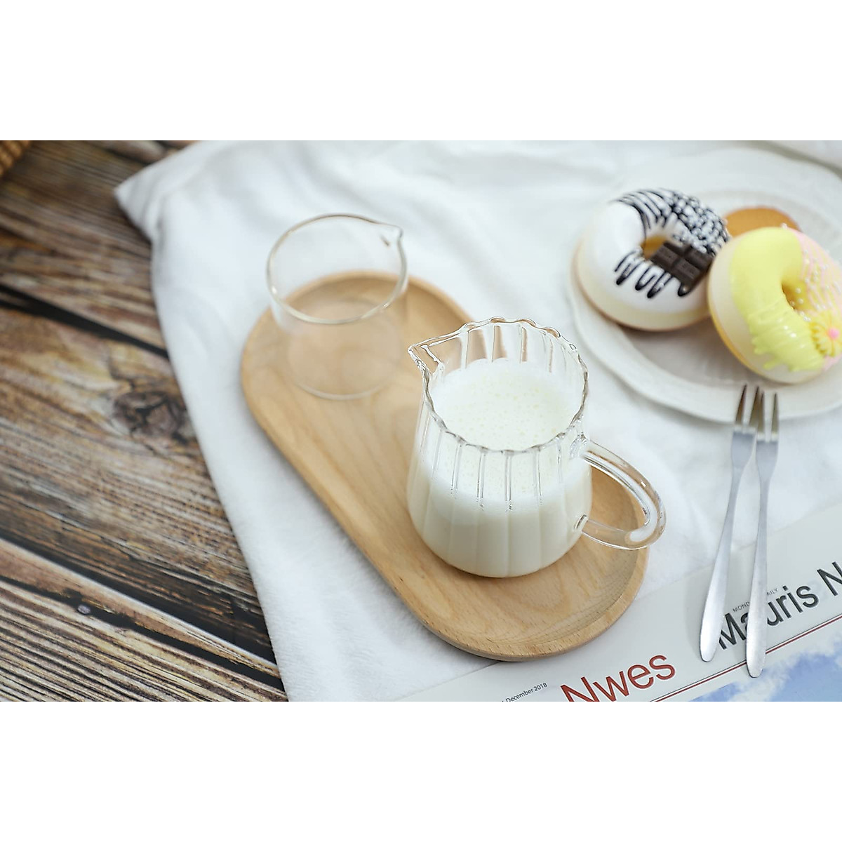 CHOOLD Elegant Wave Shaped Glass Creamer Coffee Milk Creamer Pitcher/Serving Pitcher/Sauce Pitcher/Milk Creamer Jug for Kitchen 8.5 oz, Set of 2