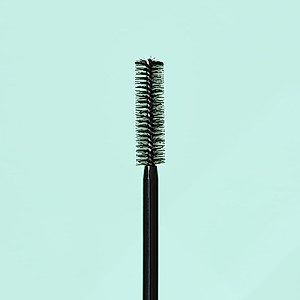 essence | Another Volume Mascara...Just Better! | Volumizing & Defining with Hyaluronic Acid & Panthenol | Vegan & Cruelty Free | Made Without Oil, Parabens & Microplastic Particles