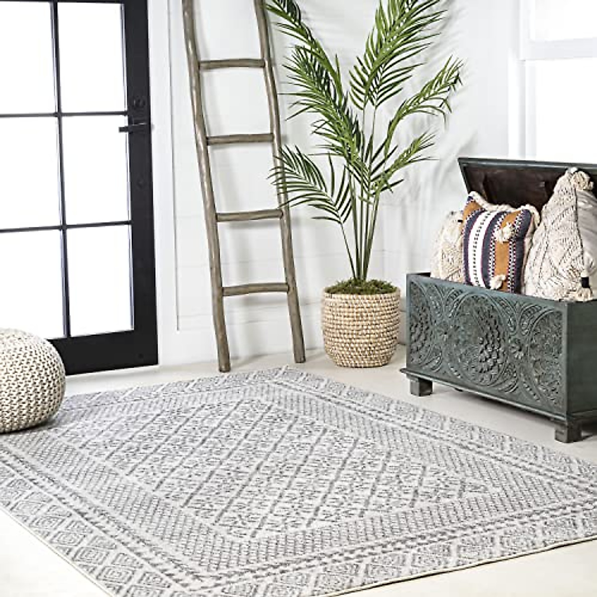 JONATHAN Y MOH107A-5 Athens Modern Geometric Boho Rug Indoor Area-Rug, Moroccan, Farmhouse, Southwestern Easy-Cleaning,Bedroom,Kitchen,Living Room,Non Shedding, Gray/Cream, 5 X 8