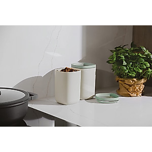 Berghoff Balance 2Pc Large Food Containers 4.3" x 4.3" x 6.7", 1.4qt., Square, Recycled Material, Large Opening, Stackable, Airtight Seal, Keep Foods Fresh