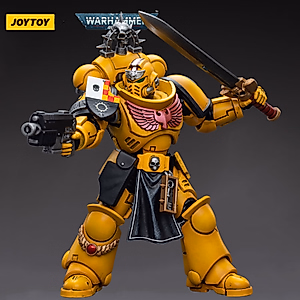 JOYTOY 1/18 Warhammer 40,000 Action Figure Imperial Fists Lieutenant with Power Sword Collection Model (4.8 inch)