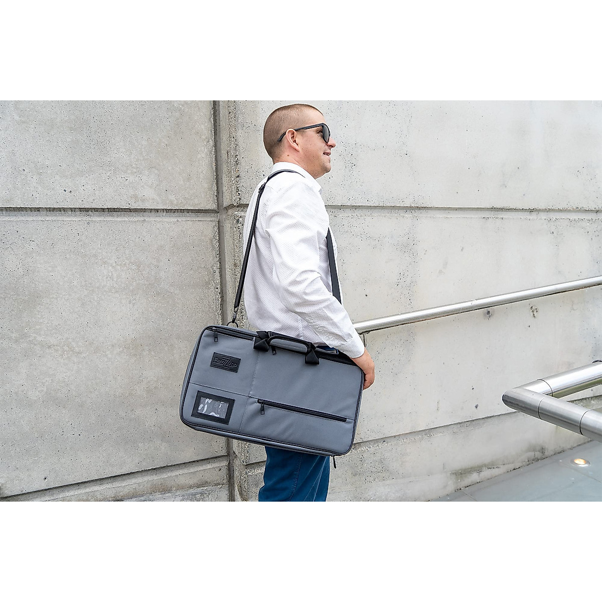 famzigo Silver Chef Knife Bag - 29 Flexible Universal Pockets, Detachable Adjustable Shoulder Strap - Professional Kitchen Accessories - Camping Storage, Carrying Case