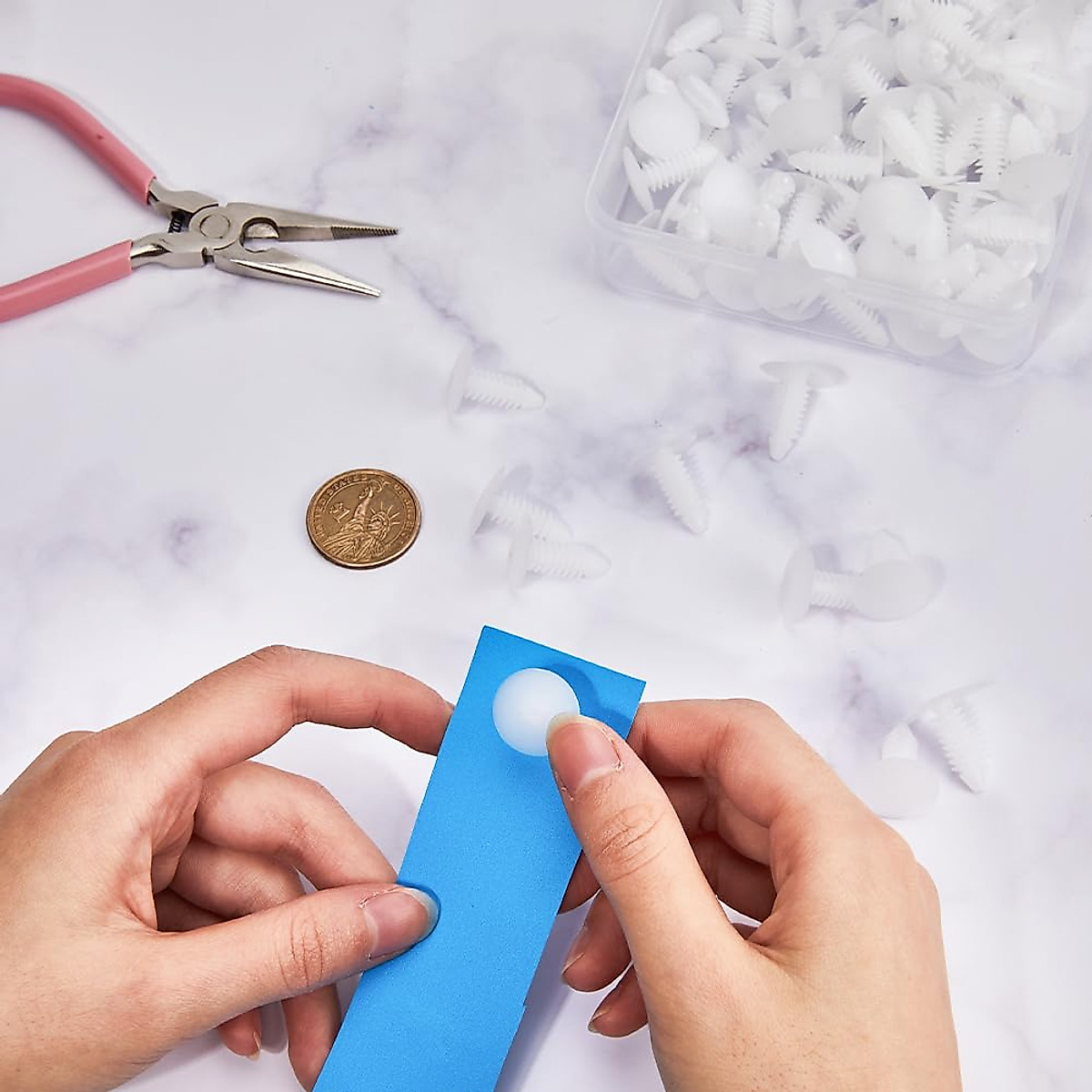 GORGECRAFT A Box 100Pcs Patio Strapping Rivets Fasteners 4/5" Length White Medium Multi Gauge for Patio Lounge Chair Outdoor Furniture Replacement Parts Repair Webbing Lawn Lounge with 1/4" Holes