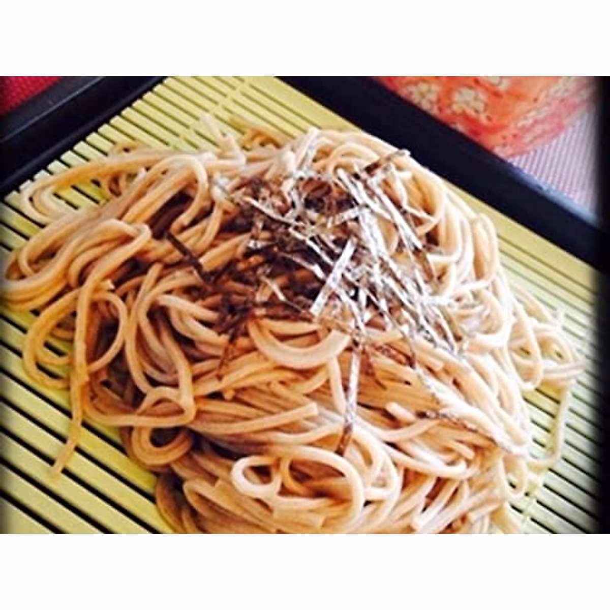 JapanBargain 3183, Japanese Soba Noodle Plates with Bamboo Look Drain Mat Lacquered Sushi Serving Trays Made in Japan, Set of 2