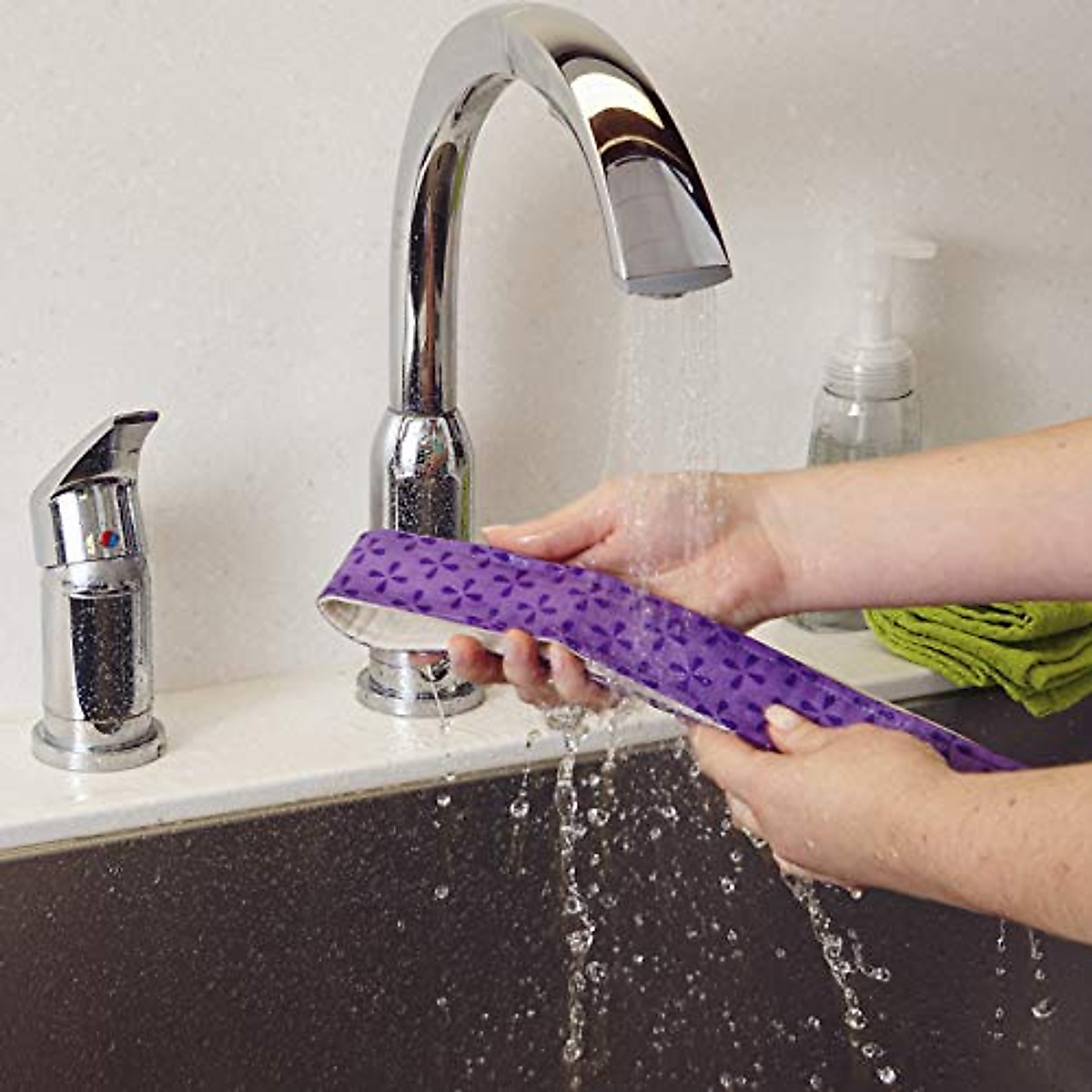 Wilton Bake-Even Cake Pan Strips - Use Cake Strips on Baking Pans for Evenly Baked Cakes, 6-Piece Set, (2) 35 x 1.5-Inch, (2) 25 x 1.5-Inch and (2) 10 x 1.5-Inch