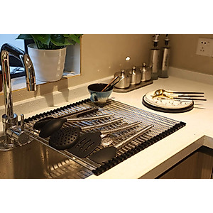 Ahyuan Roll Up Dish Drying Rack Multipurpose Kitchen Dish Rack Roll Over The Sink Dish Drying Rack Portable Rolling Dish Drainer for Kitchen Sink RV Accessories (Black, 17.7''X19.7'')