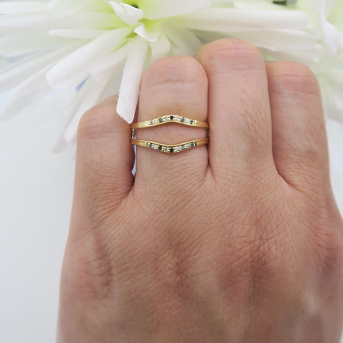 Dazzlingrock Collection 0.12 Carat (ctw) 10K Blue & White Diamond Anniversary Enhancer Guard Wedding Band, Yellow Gold, Size 7