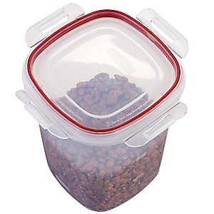 Rubbermaid Lock-Its Food Storage Canister with Easy Find Lid, 15 Cup, Racer Red