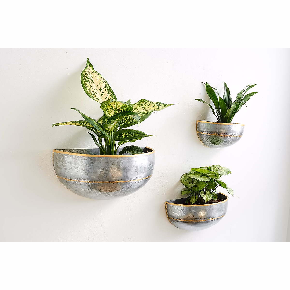 Set 3 Hanging Planter for Outdoor & Indoor Plants, Galvanized Iron Pot, Large Flower Hanger for Patio, Window, Garden, Balcony and Terrace, Modern Wall Hanging Basket, Boho Chic Metal Holder