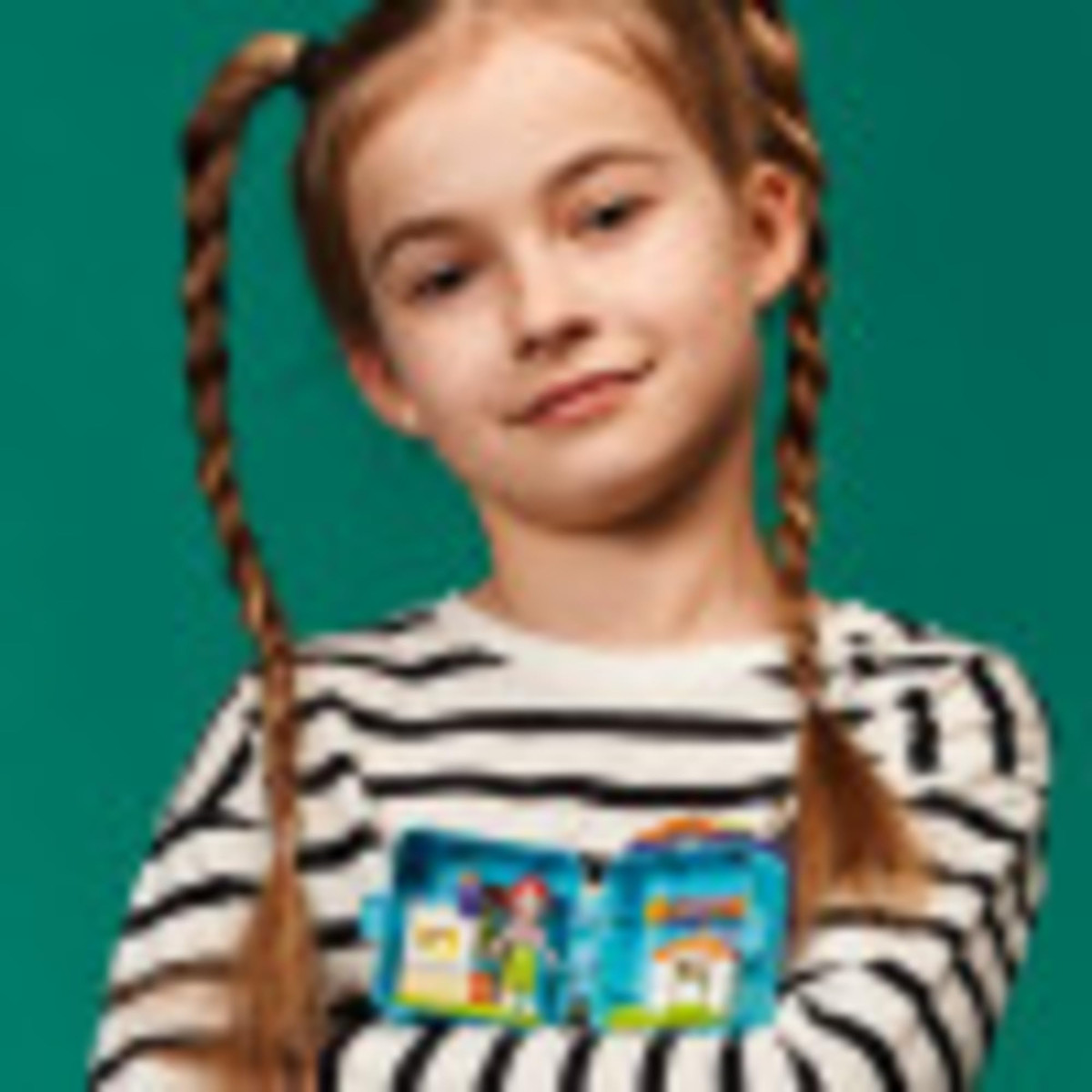 LEGO Friends Mia’s Soccer Cube 41669 Building Kit; Imagination Toy Comes with a Mini-Doll and Animal Toy to Give Creative Kids Hours of Imaginative on-The-Go Vacation Play; New 2021 (56 Pieces)