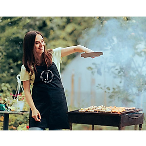 NOBONDO Personalized Apron with Pockets, Initial Bib Apron with Adjustable Neck and Waist Ties, Monogrammed Gift for Women and men, Supports Cooking, Crafting BBQ Drawing and Gardening - with Wreath M