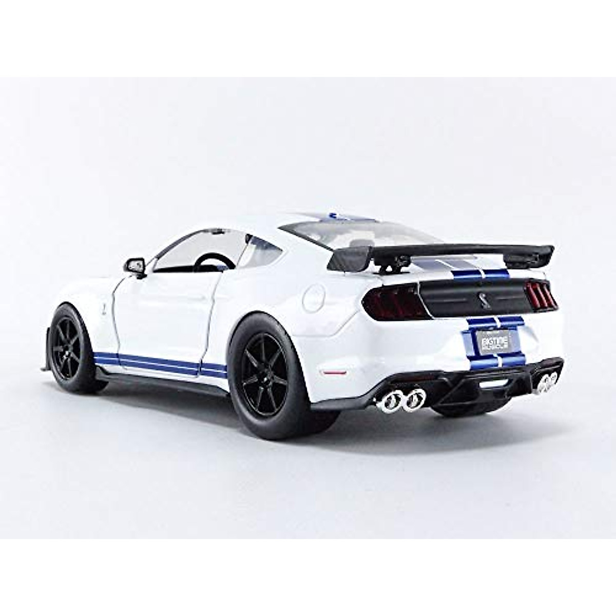 Jada Toys Bigtime Muscle 1:24 2020 Ford Mustang Shelby GT500 Die-cast Car Blue White Stripes, Toys for Kids and Adults