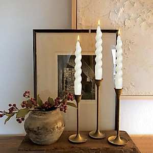 Spiral Taper Candle Milk White Unscented Twisted Candlesticks 7.5 Inch Smokeless Short Candle Stick for Wedding Dinner Decor Creative Gift 2PCS