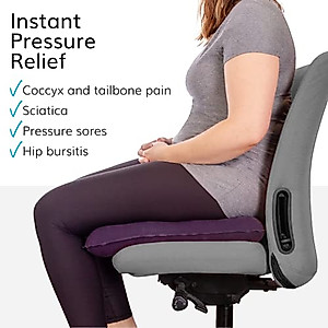 BraceAbility Inflatable Seat Cushion - Portable Pressure Relief Blow-Up Waffle Pad for Wheelchair, Office Chair, Airplane or Car, Bed Sore Prevention, Hip Bursitis, Low Back Pain (Air Pump Included)