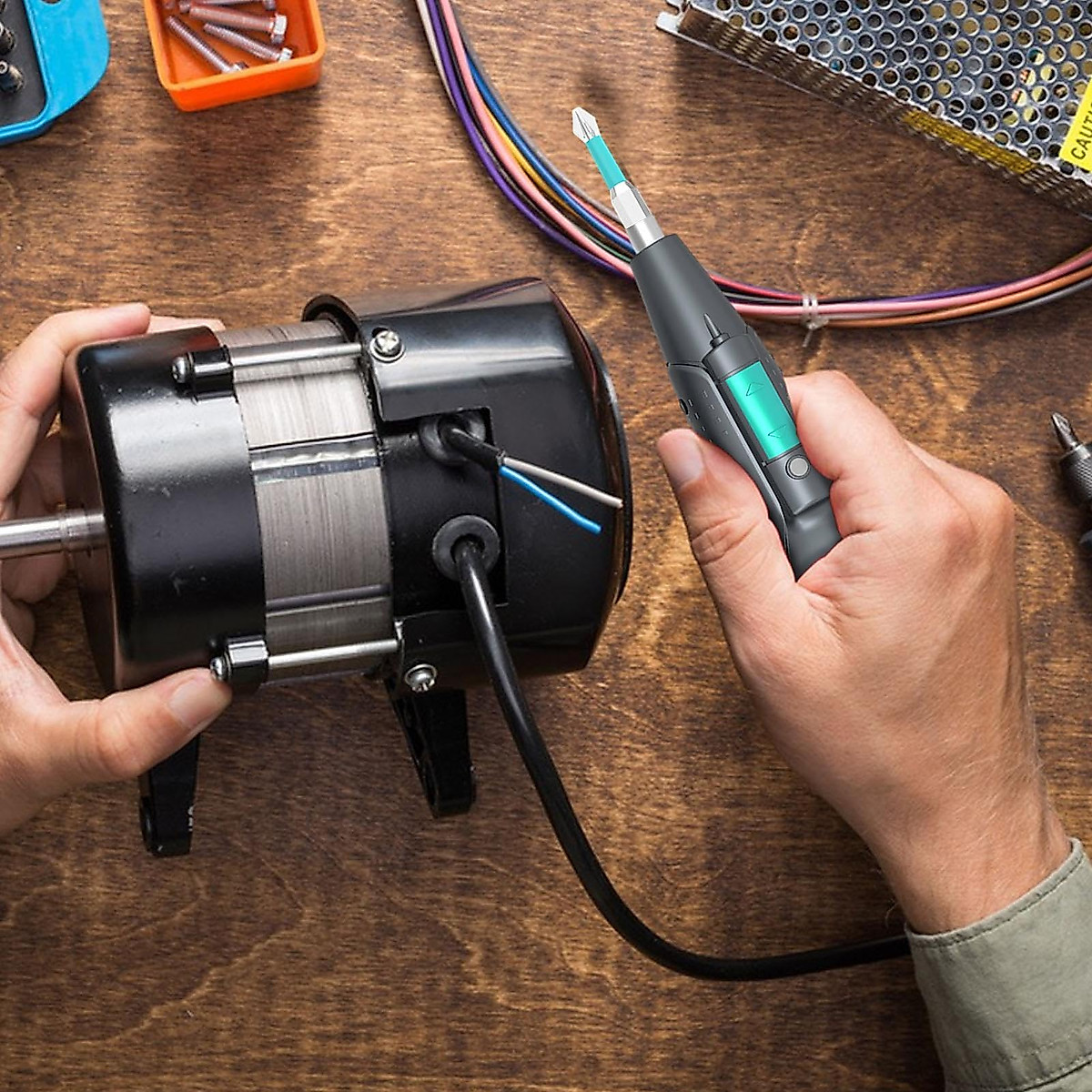 Electric Screwdriver Tool, Rechargeable 3.6v Multi Screwdriver, Cordless Drill with Mini Gourd Handle, Self-locking Electric Screw Guun, Power Screwdriver with Variety of Screw Heads for Home Repairs