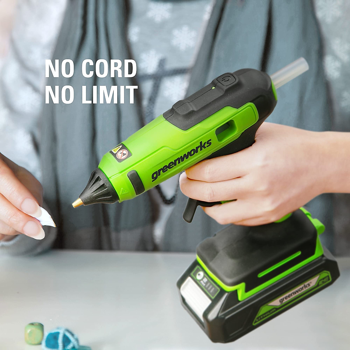 Greenworks 24V Cordless Glue Gun,2.0Ah Battery & Charger Included -1.5min Fast Heating,LED light, Drip-free nozzle, 90 min Runtime, Auto off for DIY, Arts, Crafts, Home Decoration