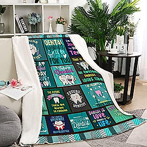 CYREKUD Dental Hygienist Gifts Blanket,Hygienist Gifts for Women Throw Blanket,Dental Office Gifts for Hygienist,Dental Assistant Nurse Gifts Coworker Christmas Blanket for Couch Sofa Decor 50"x60"