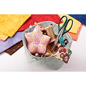 DSJ 2 Pieces Small Foldable Felt Storage Baskets, Shelf Storage Bins for Organizing Key Tray Bowl Home Decor Tabletop Organizer