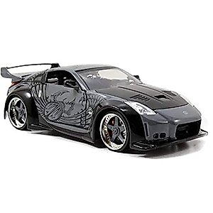 D.K.'s Nissan 350Z Black "Fast n Furious" Movie 1/24 by Jada 97172 Full Body Grey Design and Black Hood