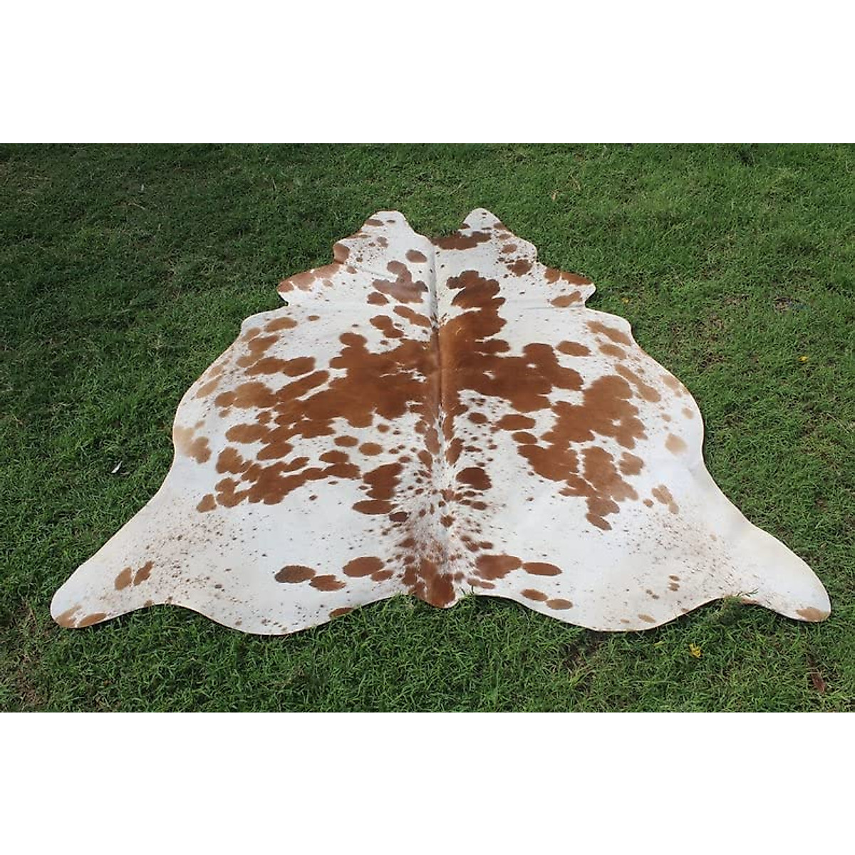 New Large 100% Brown & White Cowhide Leather Rugs Cow Hide Skin Carpet Area 26-30 SQ.FT (Brown & White)