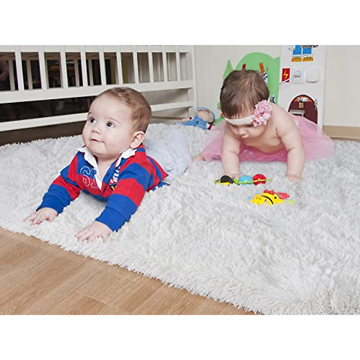 HOMORE Luxury Fluffy Area Rug Modern Shag Rugs for Bedroom Living Room, Super Soft and Comfy Carpet, Cute Carpets for Kids Nursery Girls Home, 5x7 Feet Cream White