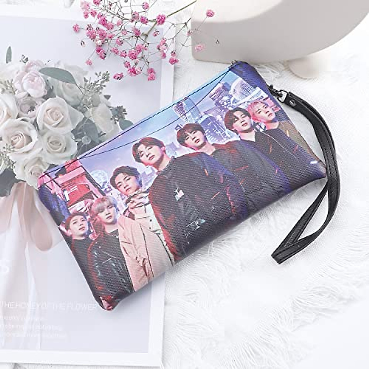 G-Ahora Kpop Bangtan Boys Leather Wallet Bangtan Boys Purse Credit Card Holder with Bangtan Boys Lanyard Kpop Bangtan Boys Postcards for Army Gifts(WC Bangtan Boys)