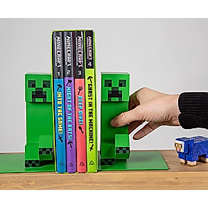 Minecraft 6-Inch Creeper Bookends, Set of 2 | Bookshelf Decor Room Essentials, Storage Organizer for Shelves and Desktops, Book Stoppers | Video Game Gifts And Collectibles