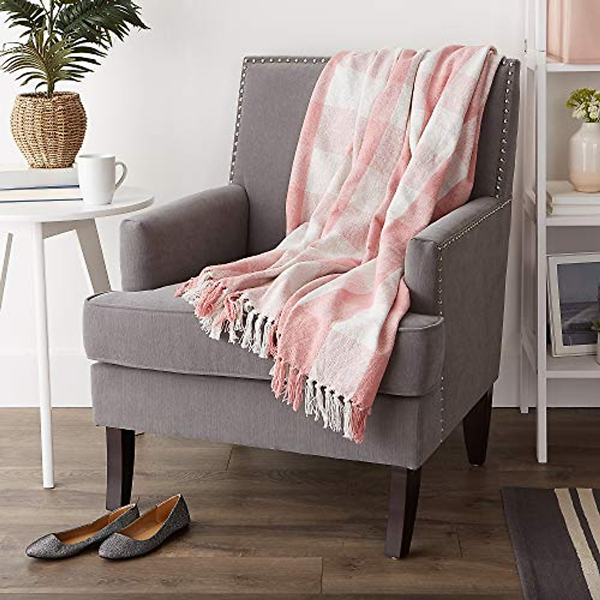 DII Buffalo Check Collection Rustic Farmhouse Throw Blanket with Tassles, 50x60, Pink/White