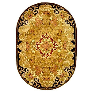 SAFAVIEH Classic Collection 8' Round Gold / Cola CL234B Handmade Traditional Oriental Premium Wool Area Rug