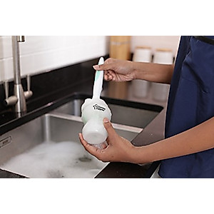 Tommee Tippee 2 in 1 Baby Bottle & Nipple Cleaning Brush, 1 Count (Colors Will Vary)