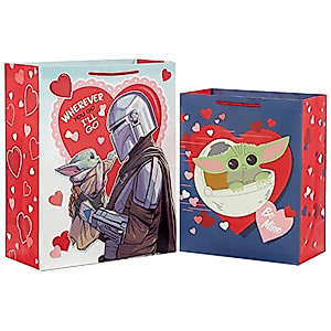 Hallmark Star Wars The Mandalorian Valentine's Day Gift Bag Set (2 Bags: 1 Large 13", 1 Extra Large 15") Grogu, Baby Yoda, for Kids, Husbands, Fans
