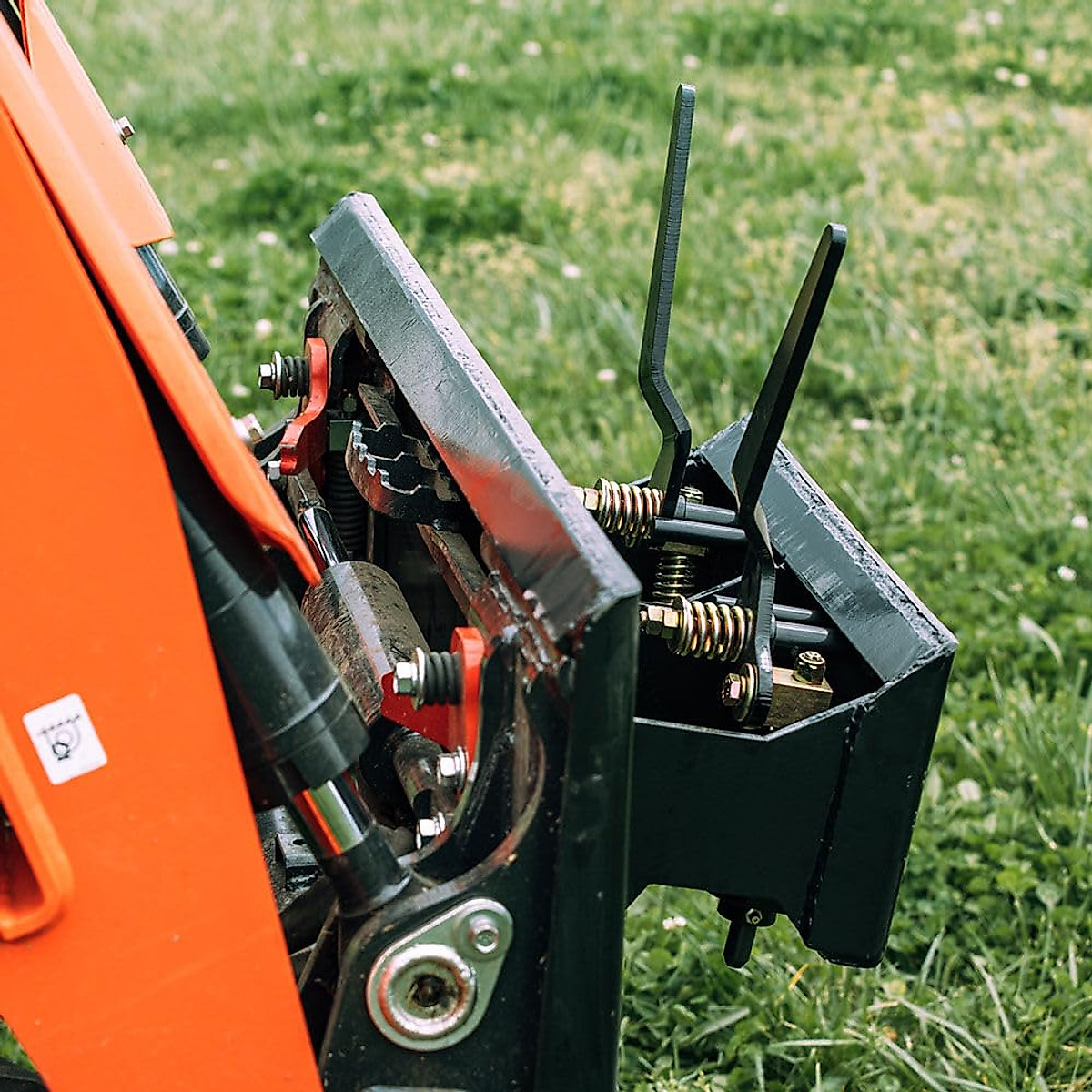 Titan Distributors Inc. Adapter to Convert Full Size Universal Skid Steer Quick Tach to Toro Dingo