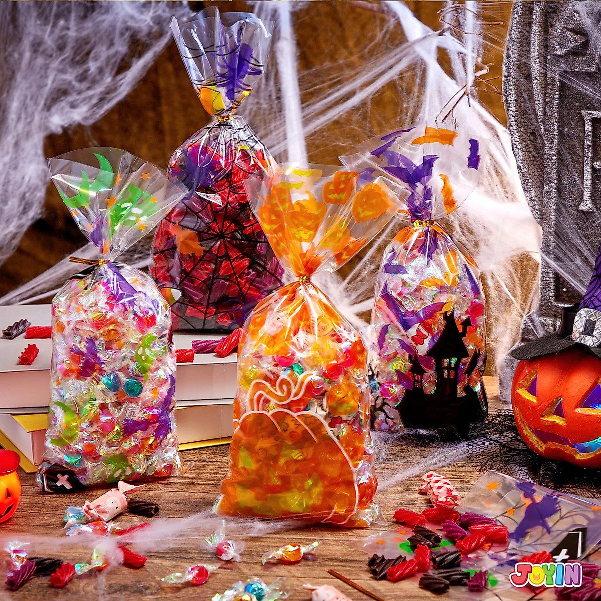JOYIN 150 PCS Halloween Cellophane Candy Bags Clear Treat Bags with Twist Ties, Trick or Treating Bags, Halloween Goodie Bags Non Candy Cookie Bags for Kids Halloween Party Favors Supplies