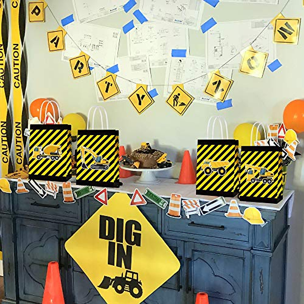 16 PCS Construction Theme Goodie Favor Bags,Truck Themed Candy Treat Bags Gift Bags for Kids Boys, Theme Party Supplies Decorations
