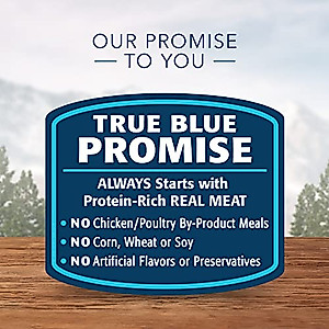 Blue Buffalo Wilderness High Protein, Natural Adult Wet Dog Food Variety Pack, Beef & Chicken Grill and Chicken & Salmon Grill 12.5-oz Cans (8 Count- 4 of Each Flavor)