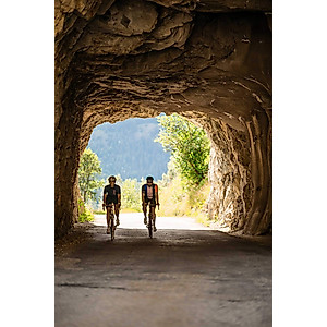 CamelBak Women’s L.U.X.E. Mountain Bike Hydration Backpack - Easy Refill Hydration Backpack, 100oz, Black