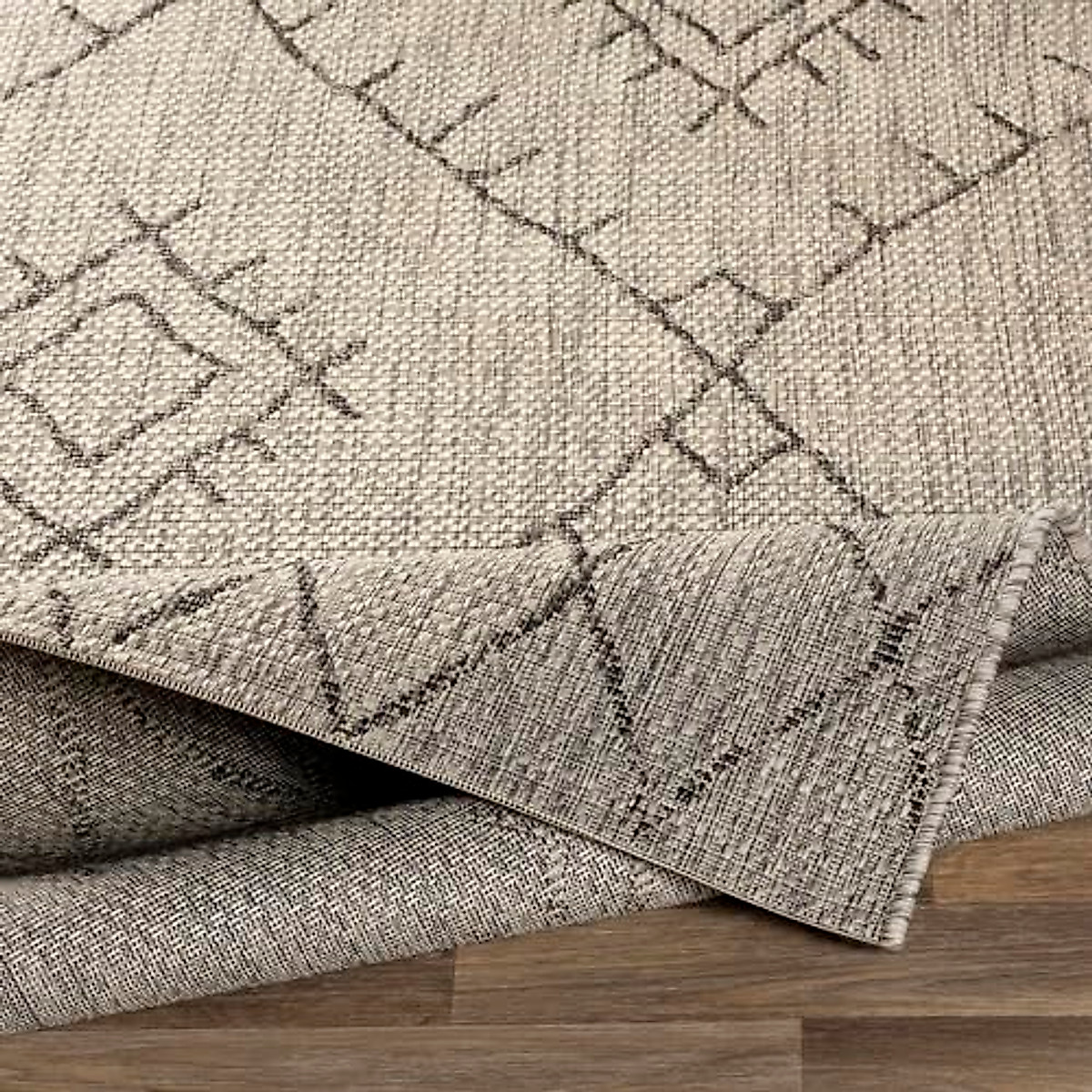 Mark&Day Outdoor Rugs, 3x12 Wijgeest Global Indoor/Outdoor Black Runner Area Rug, Non Shedding Black Beige Carpet for Patio, Porch, Deck, Bedroom, Living Room or Kitchen (2'7" x 12' Runner)
