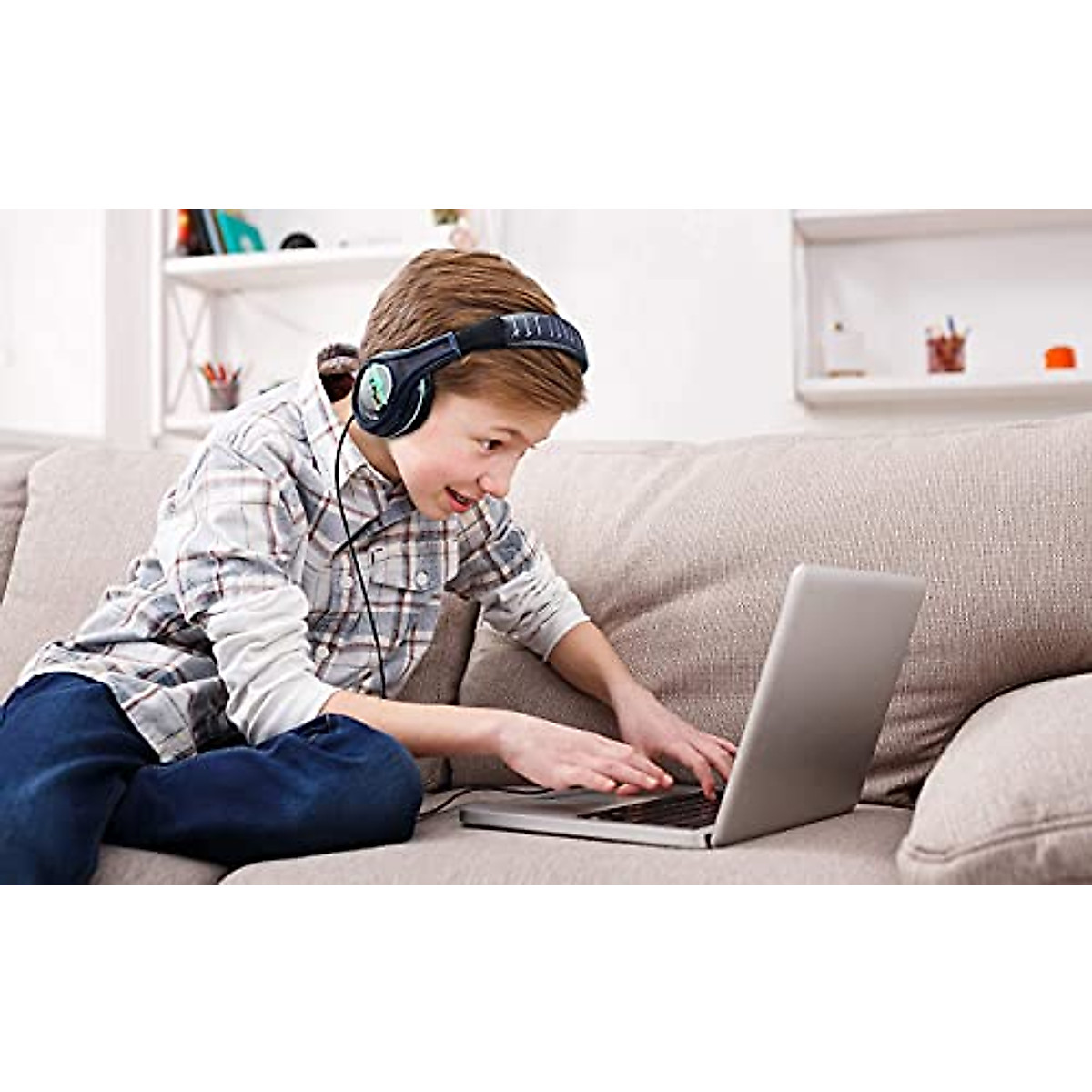 eKids Mandalorian The Child Headphones for Kids, Wired Headphones for School, Home or Travel, Tangle Free Stereo Headphones with Parental Volume Control, Connect via 3.5mm Jack