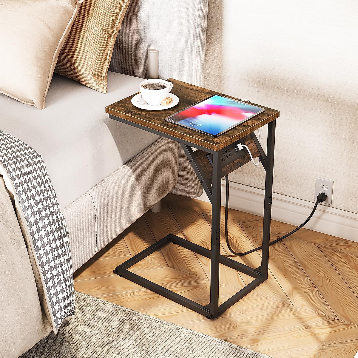 MAHANCRIS C Shaped End Table with Charging Station, Sofa Table with USB Ports and Outlets for Small Spaces, Small Side Table for Living Room, Bedroom, C Couch Table, Rustic Brown ETHR06E01