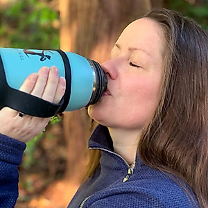 CERES CHILL Water Bottle Strap Handle Carrier fits 8oz to 28oz in Size, Silicone Strap Makes Any Bottle Handheld. for Runners & Joggers Anti Slip Grip & Drop Protection (2-Pack, Black, Small)